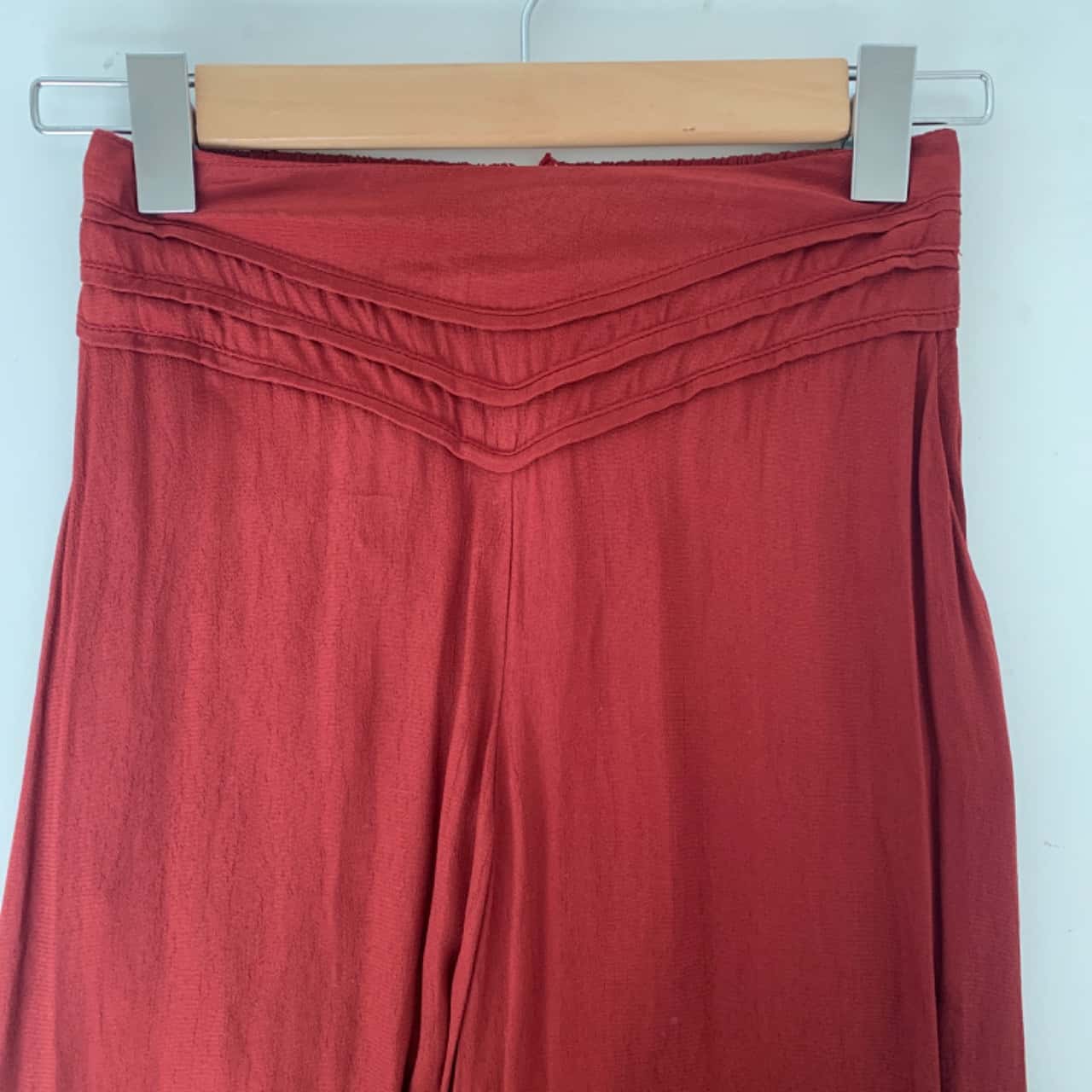 Kivari Size 8 Cherry Red Boho Pants(s)