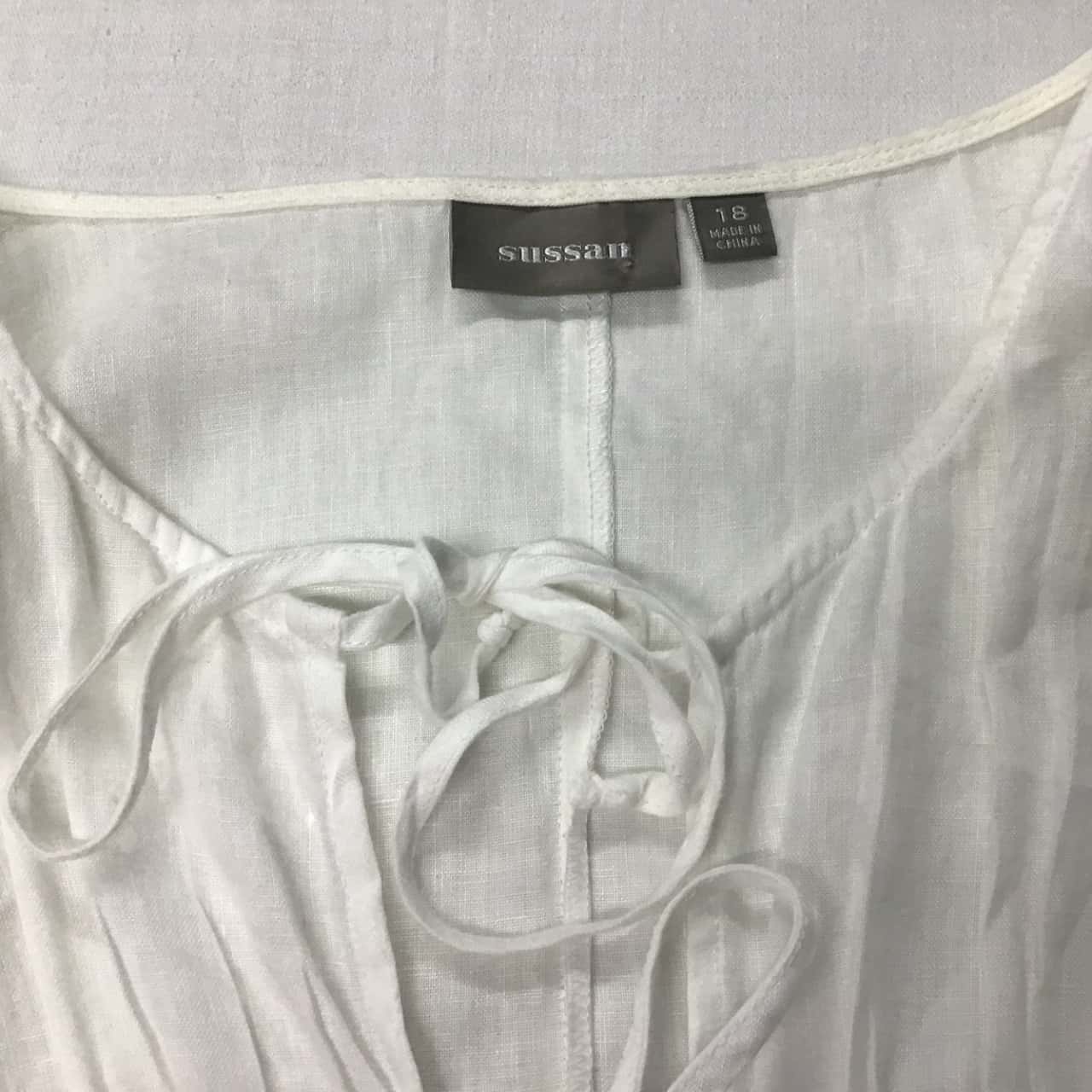 Sussan Womens Size 18 White 100% Linen Tie Front Long Sleeve Top(s)