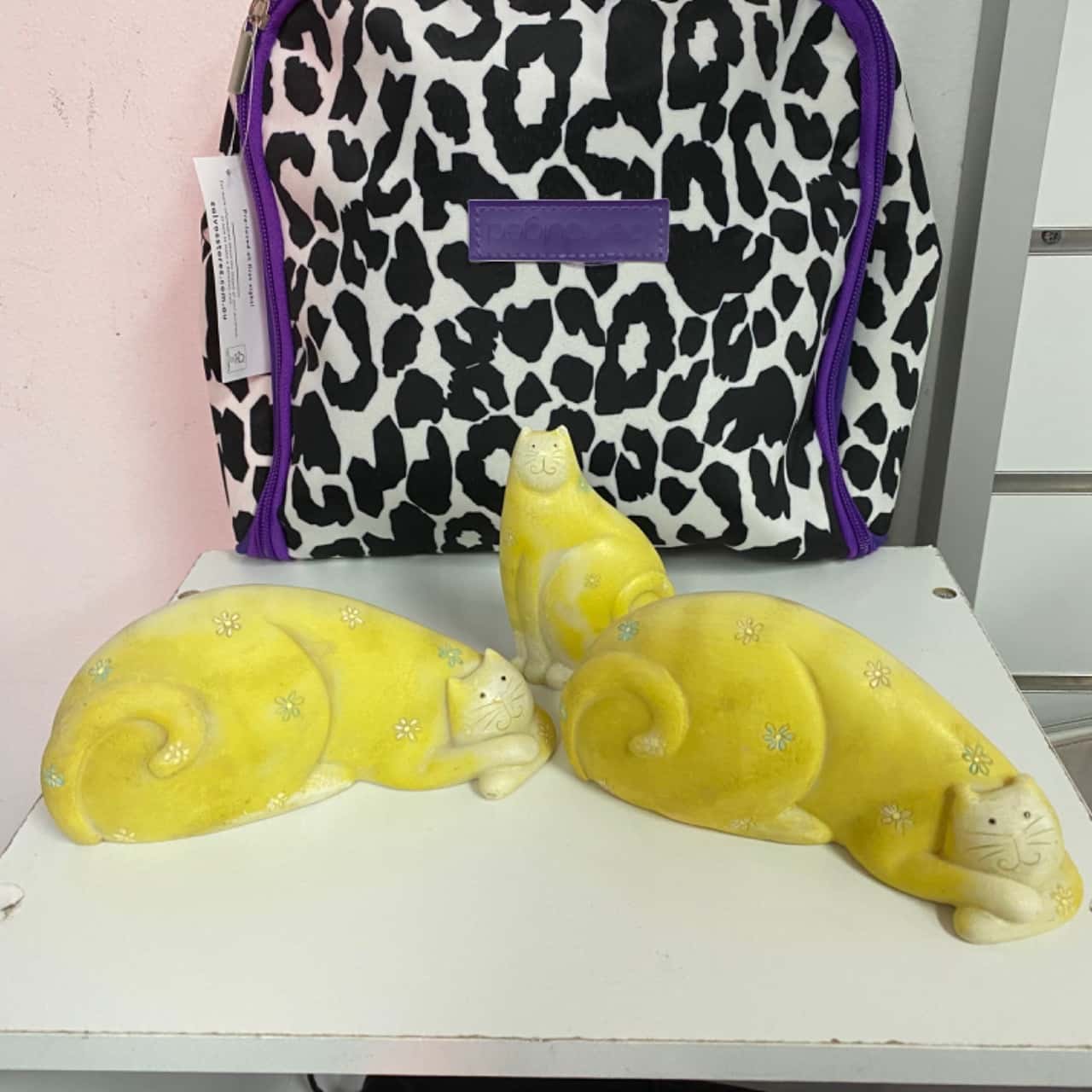Ornamental Cats x 3(s)