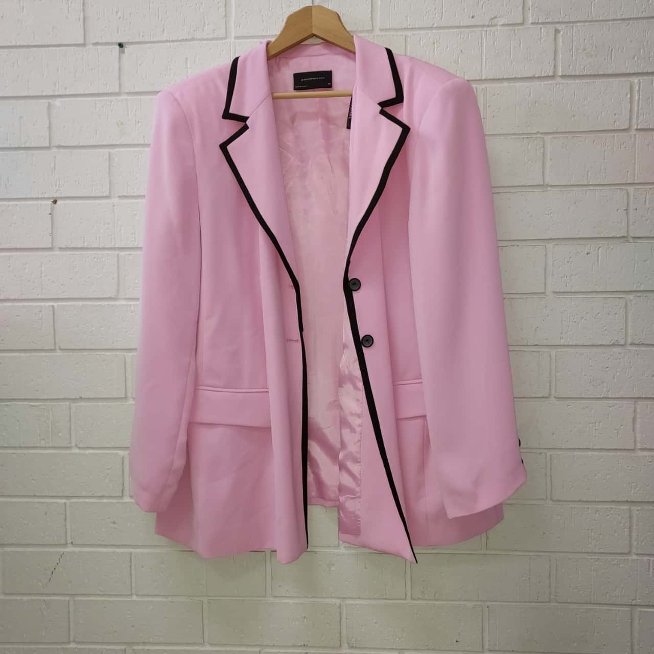 Mirrors Woman size 24 Jacket Pink Black Trim Beautiful Blazer Garment ...