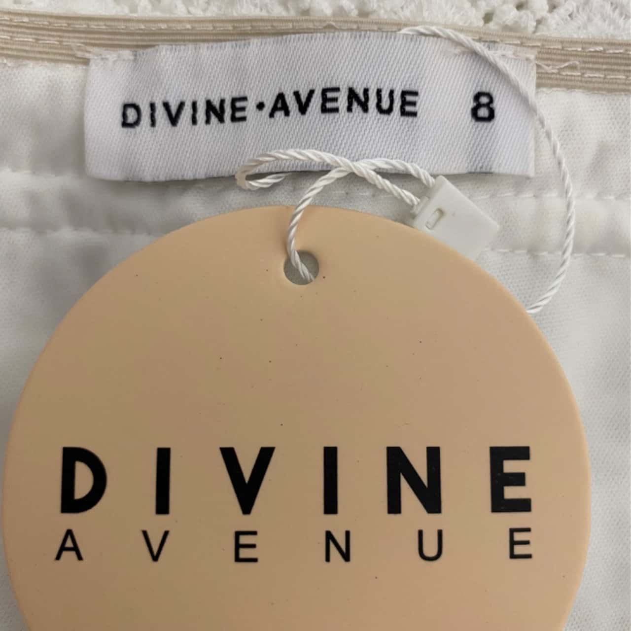 Womens DIVINE AVENUE White Lace Dress Brand New(s)