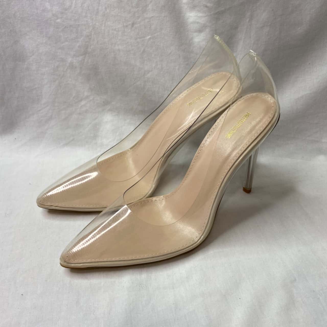 Pretty Little Thing Womens Clear Pointed Toes Stiletto Heels Nude(s)