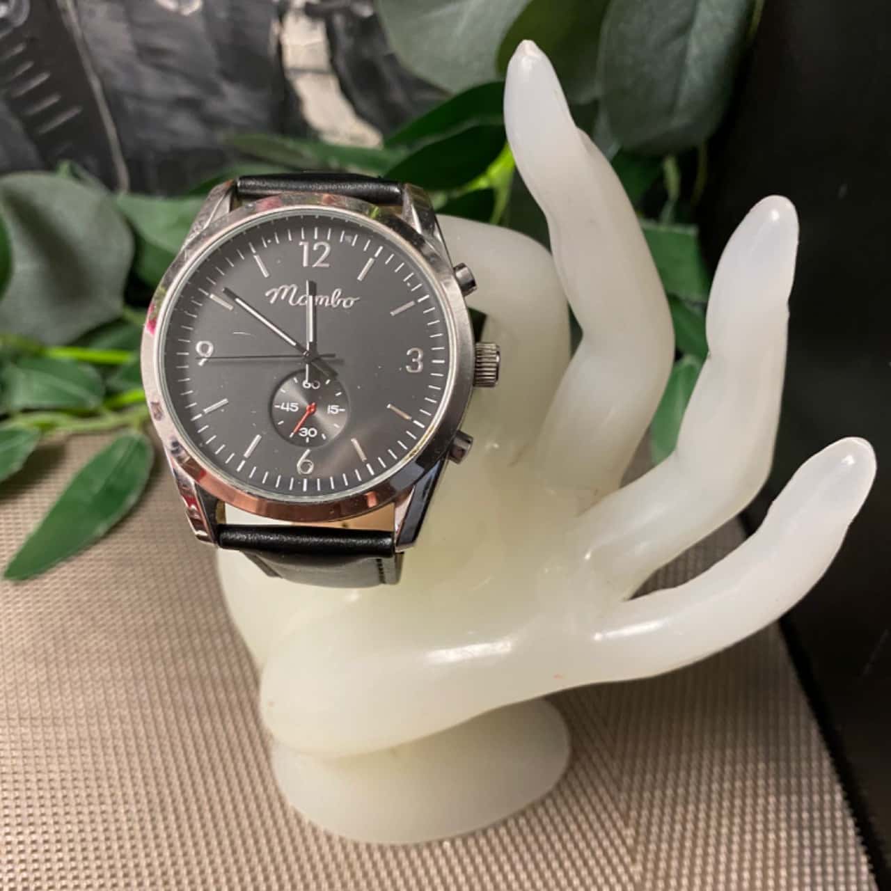 Mens Mambo watch w/Black band