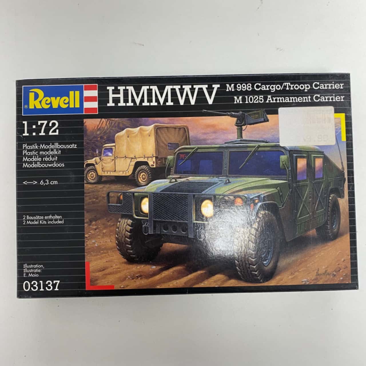 HMMWV M998 Cargo/Troop Carrier M 1025 Armament Carrier Plastic Modelkit