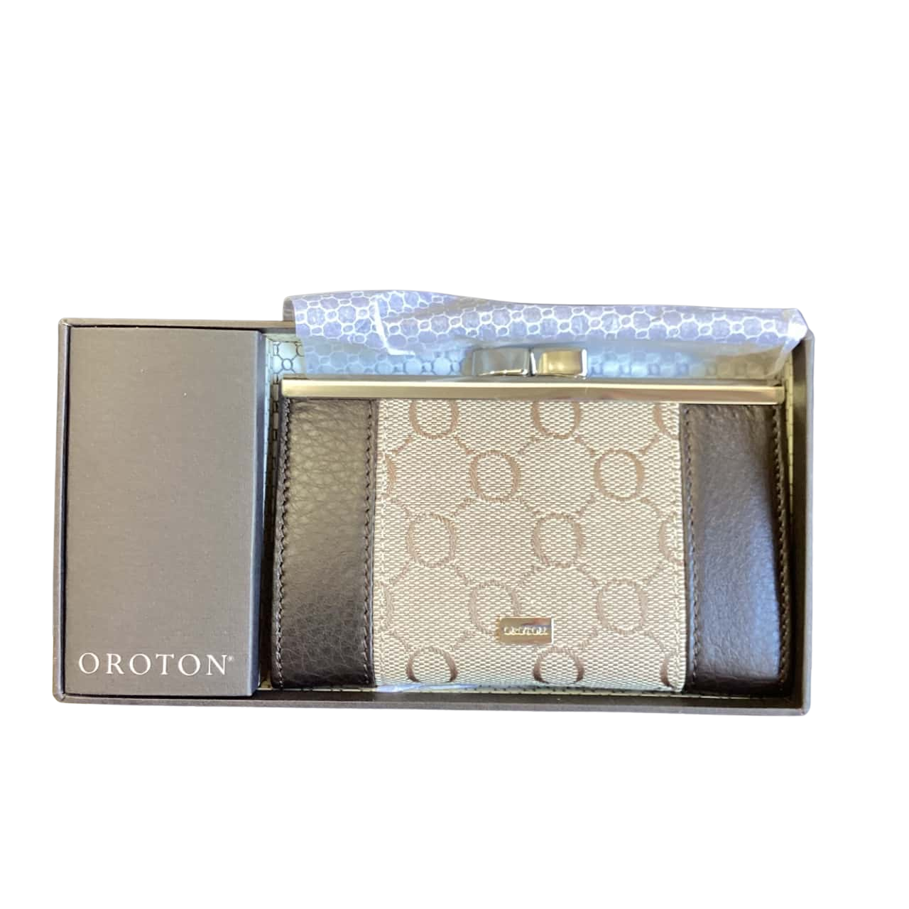 Oroton Essentials slim Frame Purse (s) - New With Tags | Salvos Stores
