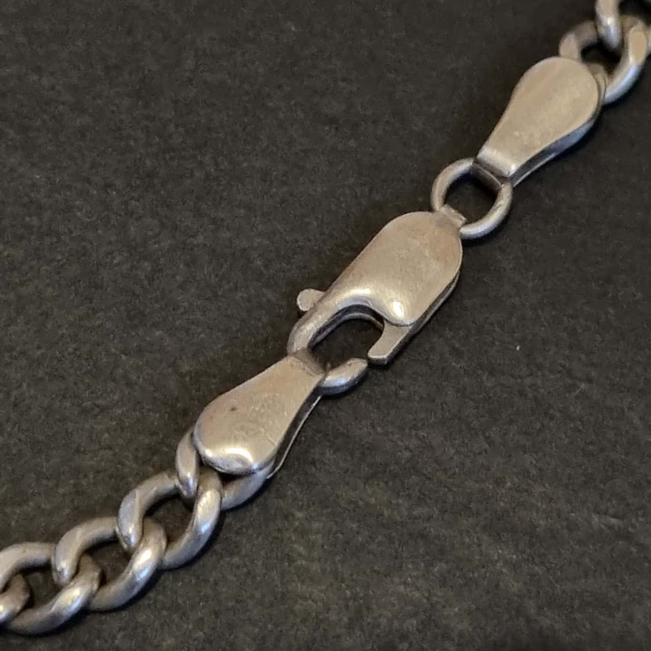 Heavy Sterling Silver Necklace 925(s)