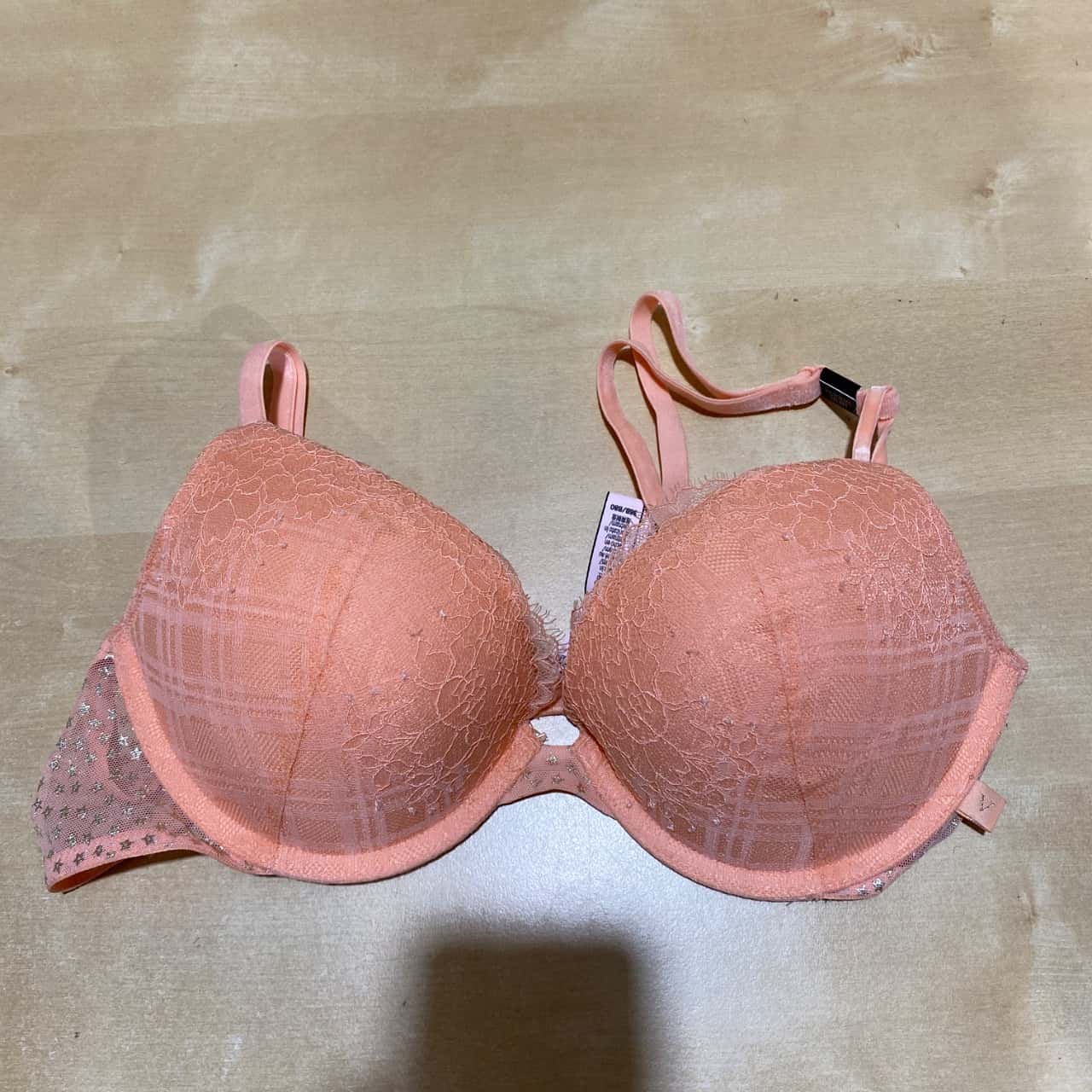Victoria Secret 36B women’s Bra Coral RRP$39US