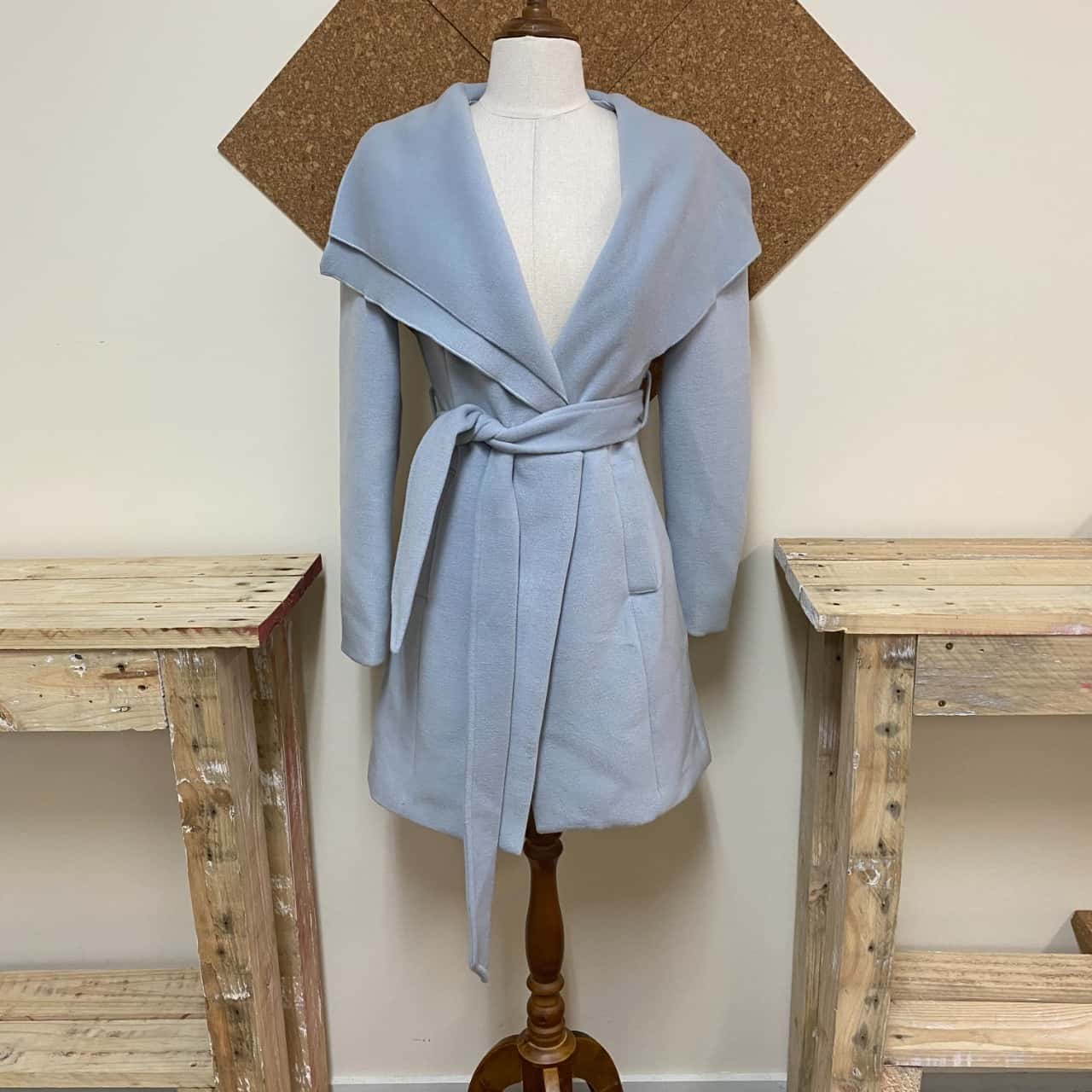REDUCED TO CLEAR Fresh Soul Womens Size 6 Blue Coat !(s)