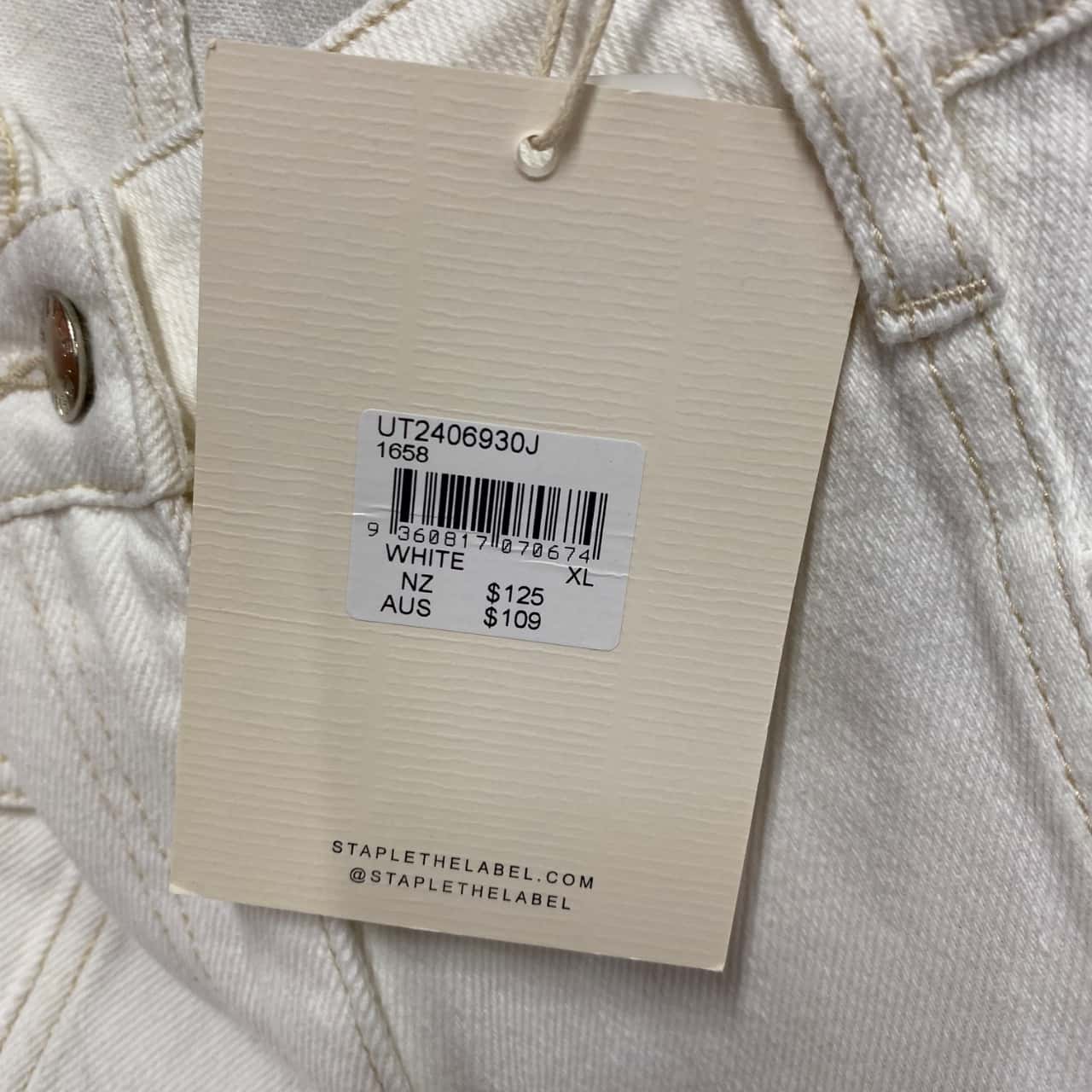 Staple the Label Womens Size XL Denim Shorts White RRP $109