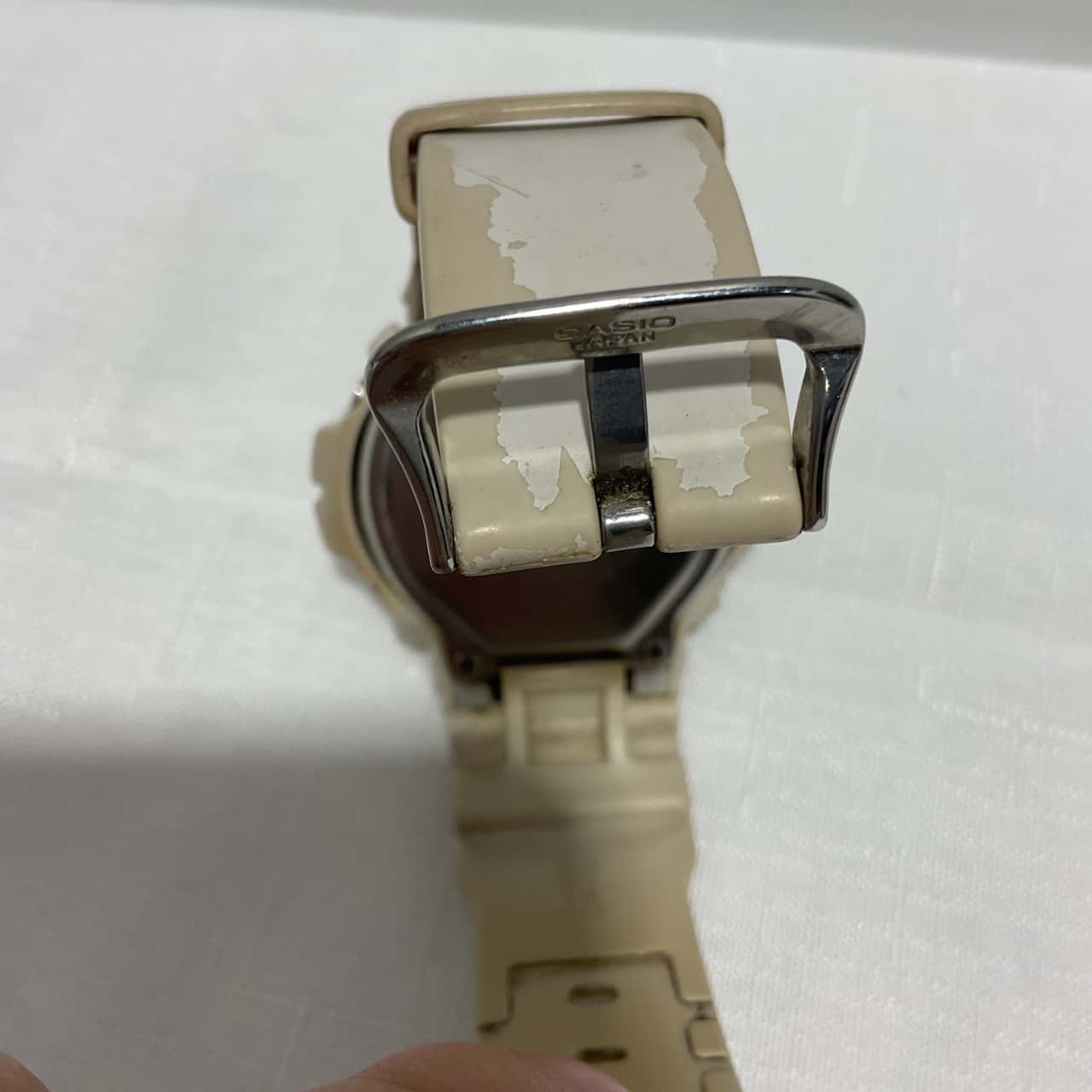 G-Shock Casio Watch - White (s)