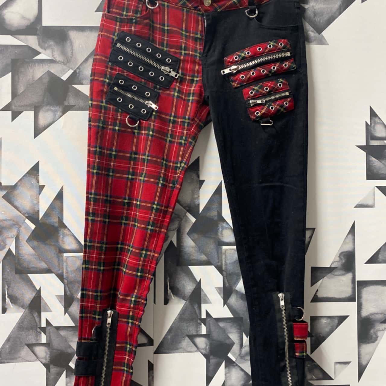 Banned Alternative Size S Black / Red punk pants (s)