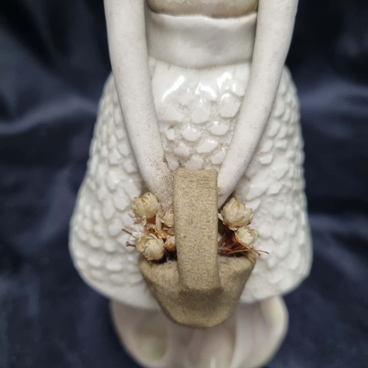 Handmade Flower Girl Staue, Anique
