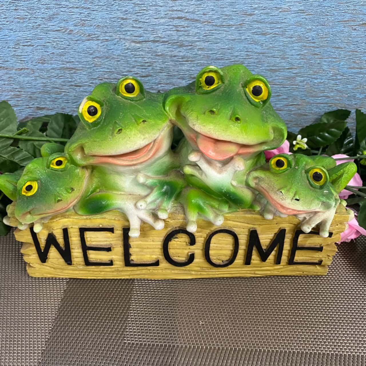 Welcome with Frogs(s) - Used Good | Salvos Stores