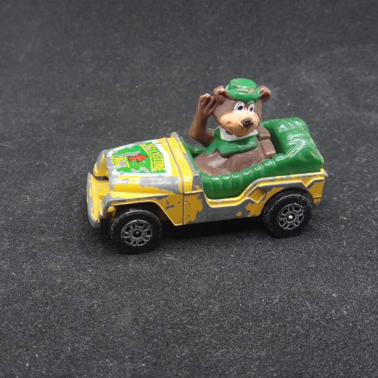 (New Low Price!) Vintage - Yogi Bear Diecast Jeep - Corgi 1981(s)