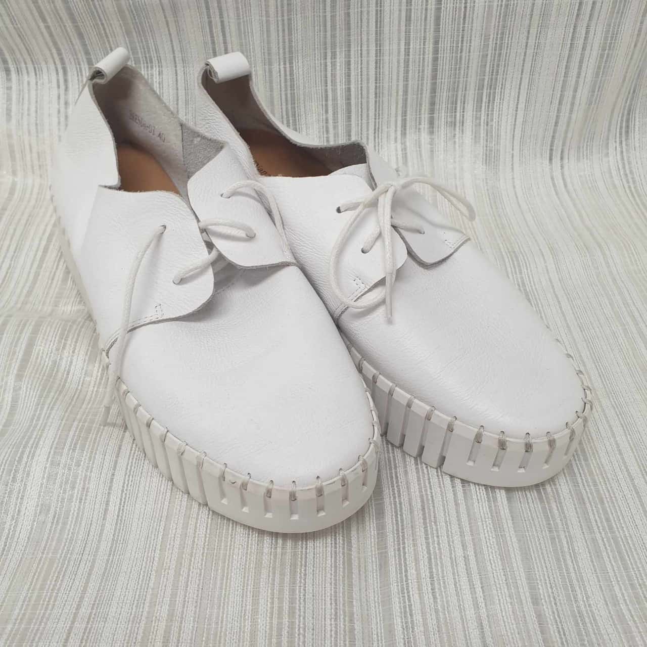 Django & Juliette Super Cool Brenda White Leather Cleated Platform ...
