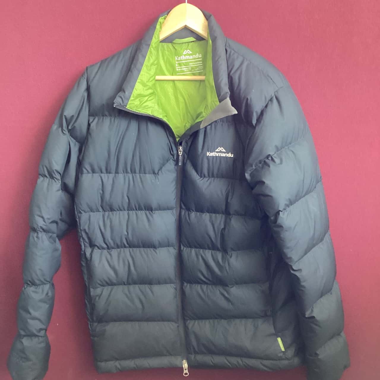 Kathmandu Womens Size L Puffer Jacket Black (s)