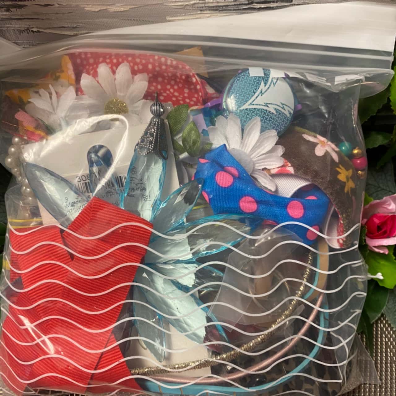 Asstd bag of Bits & Pieces (s)