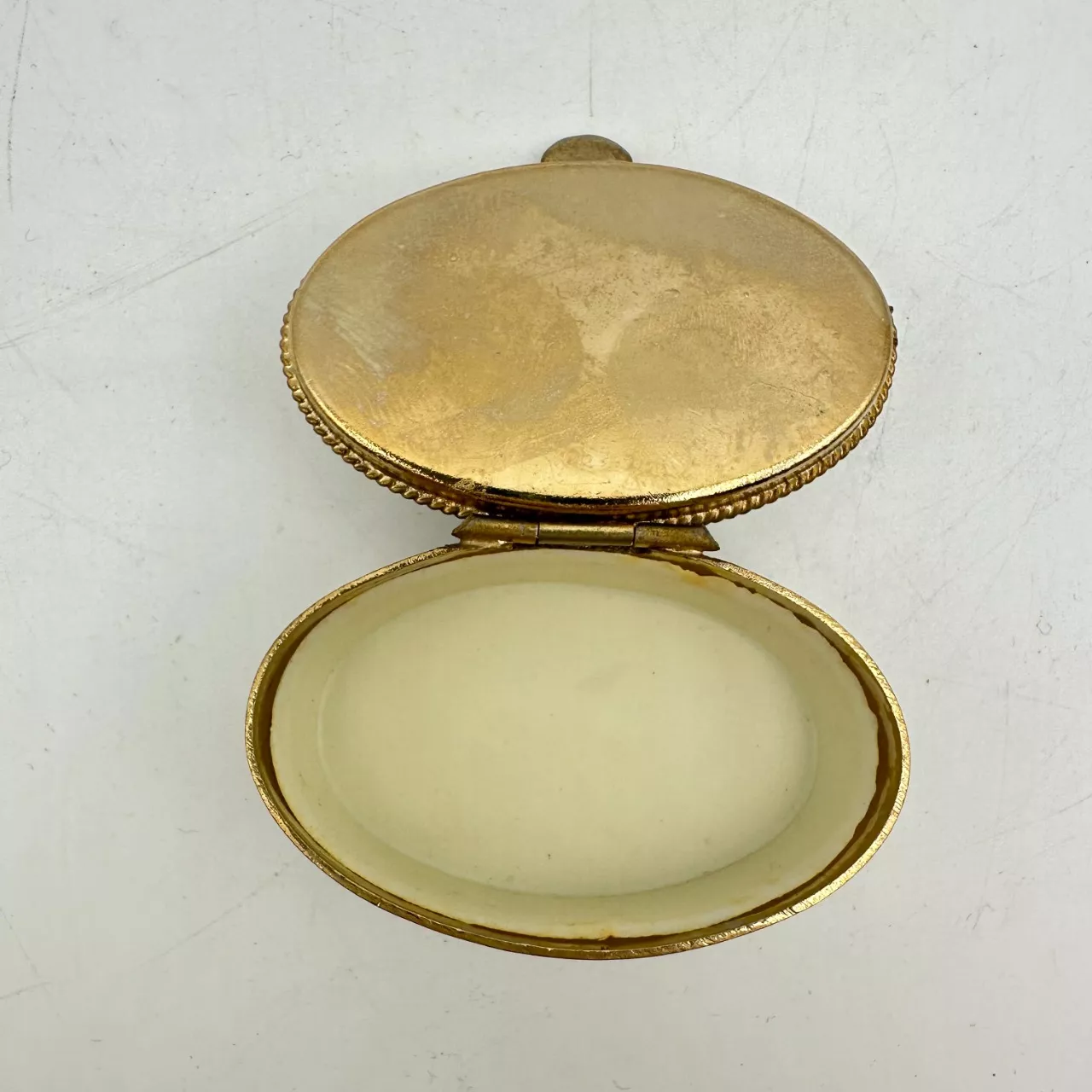 5 Assorted Vintage Pill Boxes(s) - Used Good | Salvos Stores