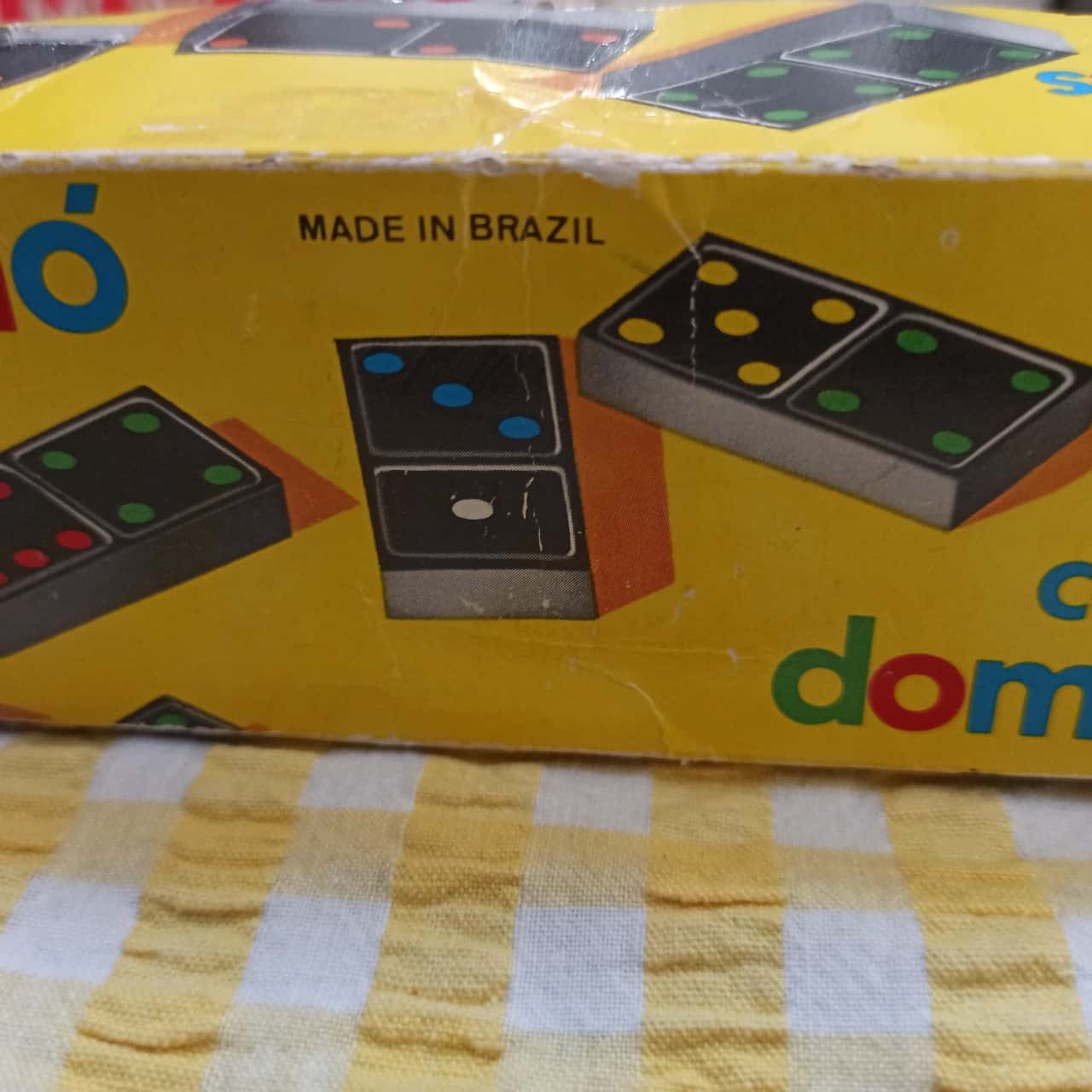 Vintage Retro Coloured Dots Dominoes in Original box. (B20)(s)