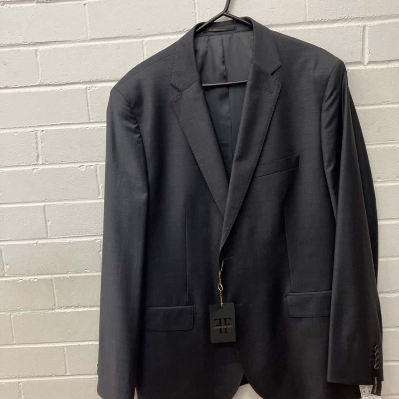 Large Men’s Formal Suit Set