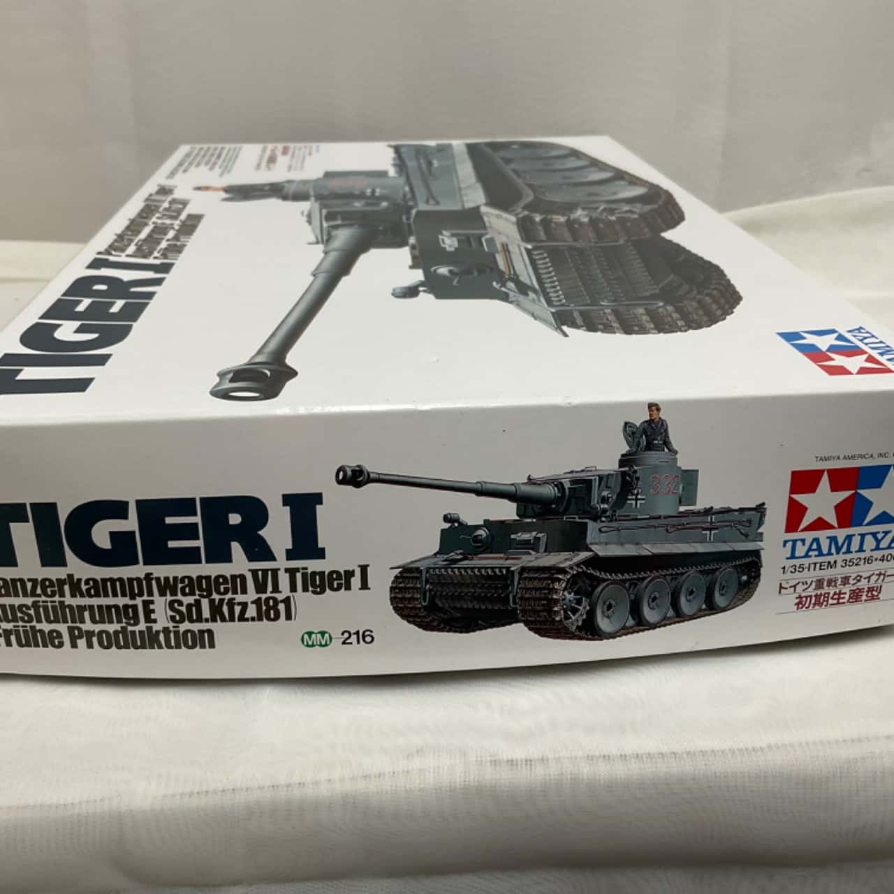 Tiger I Panzerkampwagen VI Tiger 1 Series 216 1/35 item 35261*4000(s)