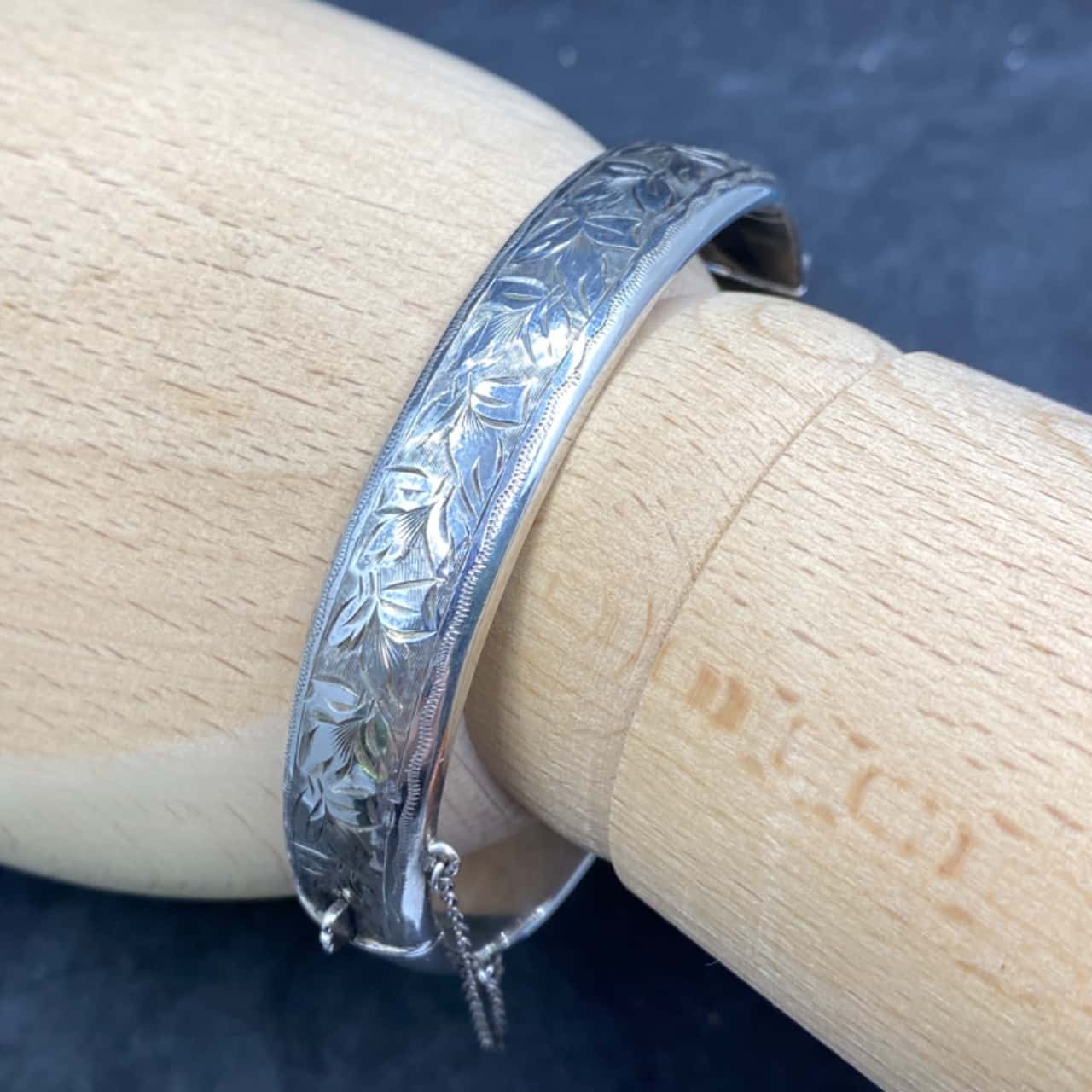 Womens Vintage 1956 Bracelets Silver (s)