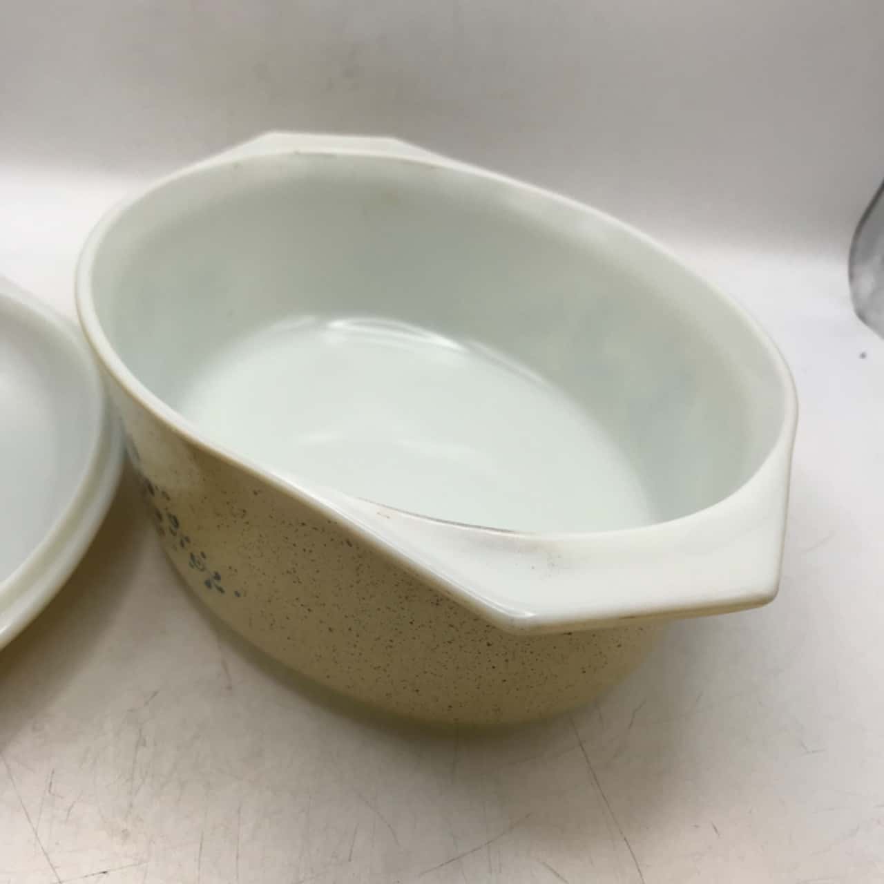 Vintage Pyrex 045 2½ Quart Ovenware w/ Lid