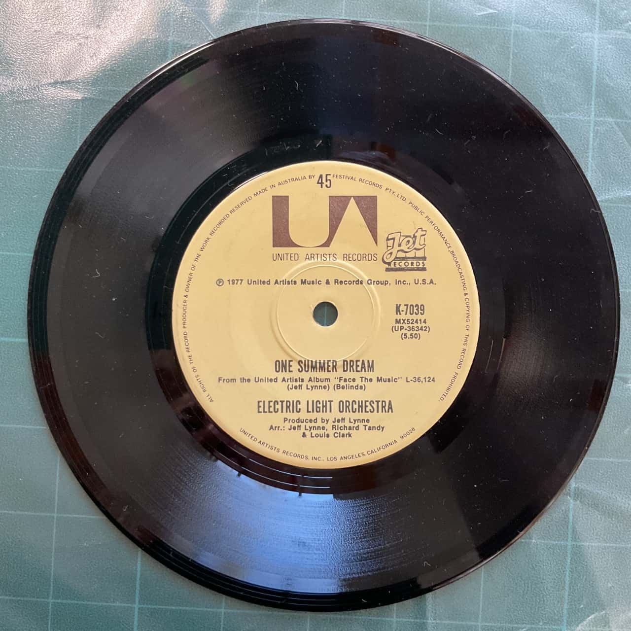 Electric Light Orchestra (ELO) Mr Blue Sky - Vintage 7” Vinyl