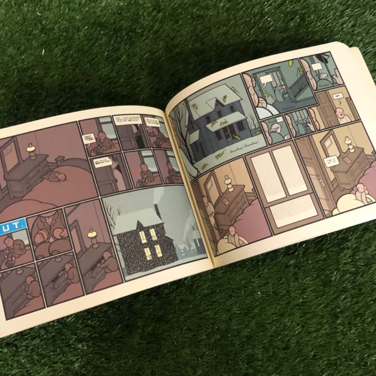 Jimmy Corrigan: The Smartest Kid on Earth (Graphic Novel)(s)