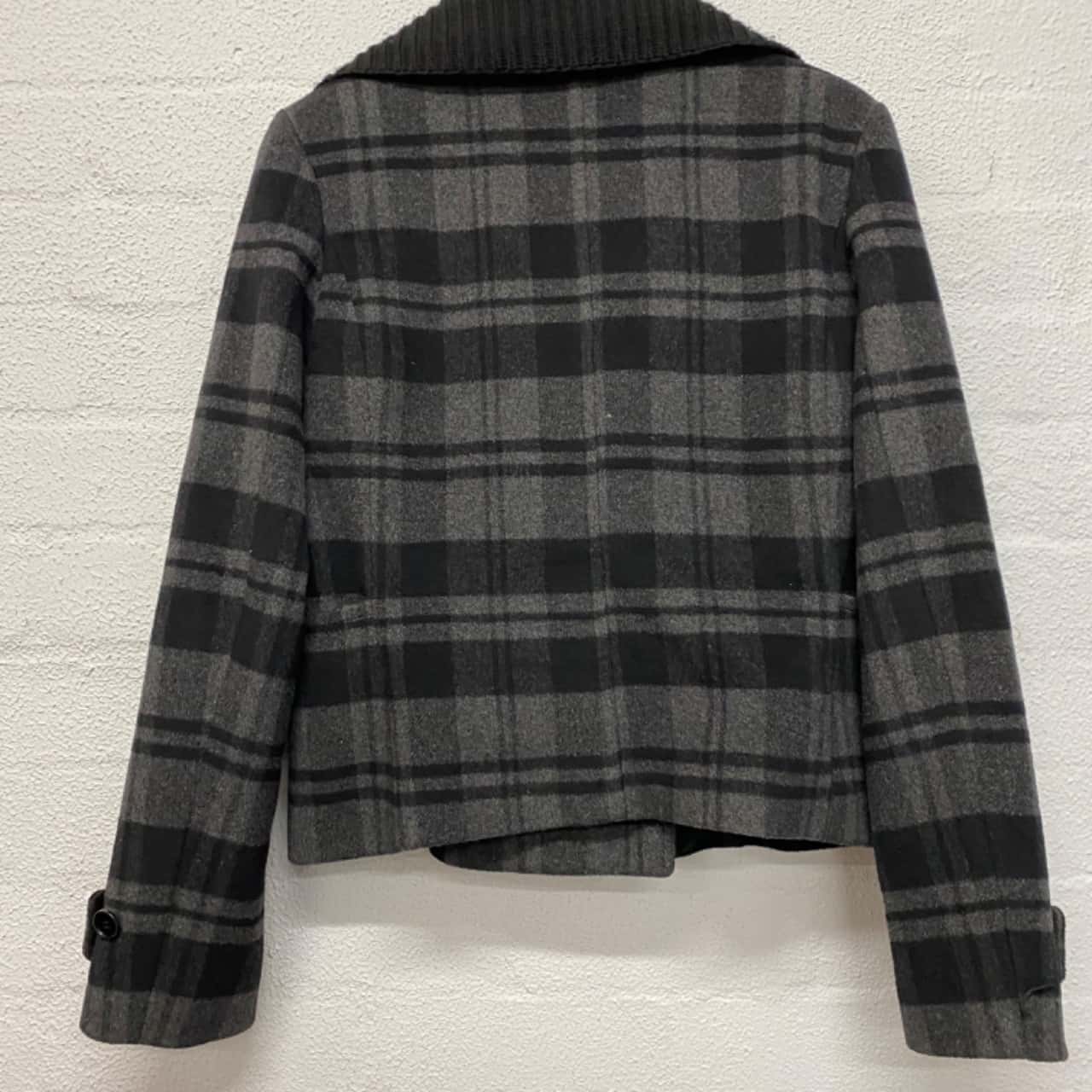 Witchery Womens Size 14 Winter Jacket Black / Grey (s)