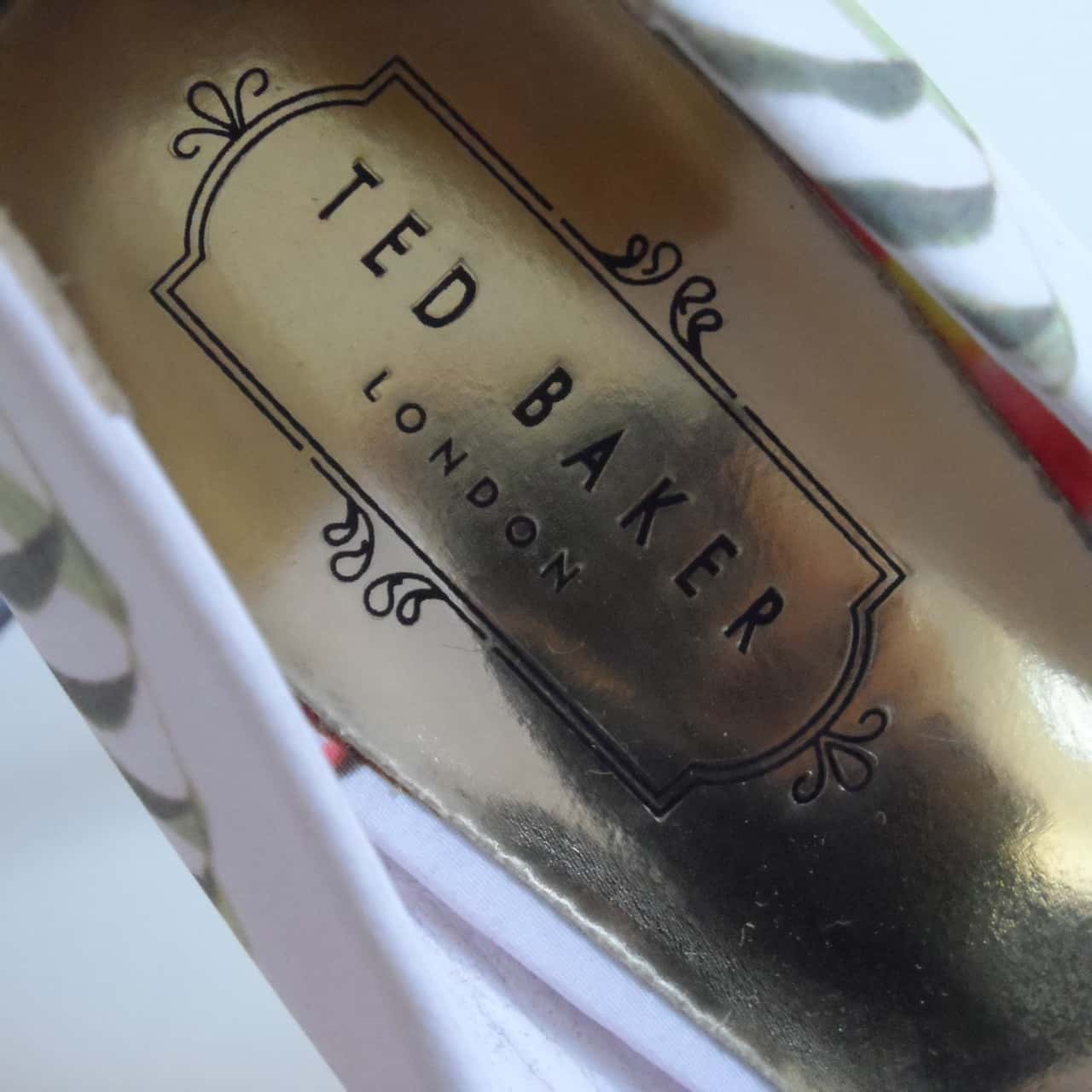 Ted Baker Floral Pumps Size EU39 / UK6 / US8 (s)