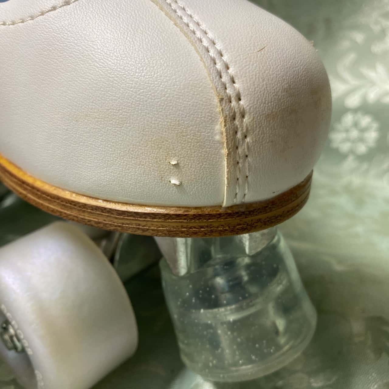 Adjustable Retro Roller Skates