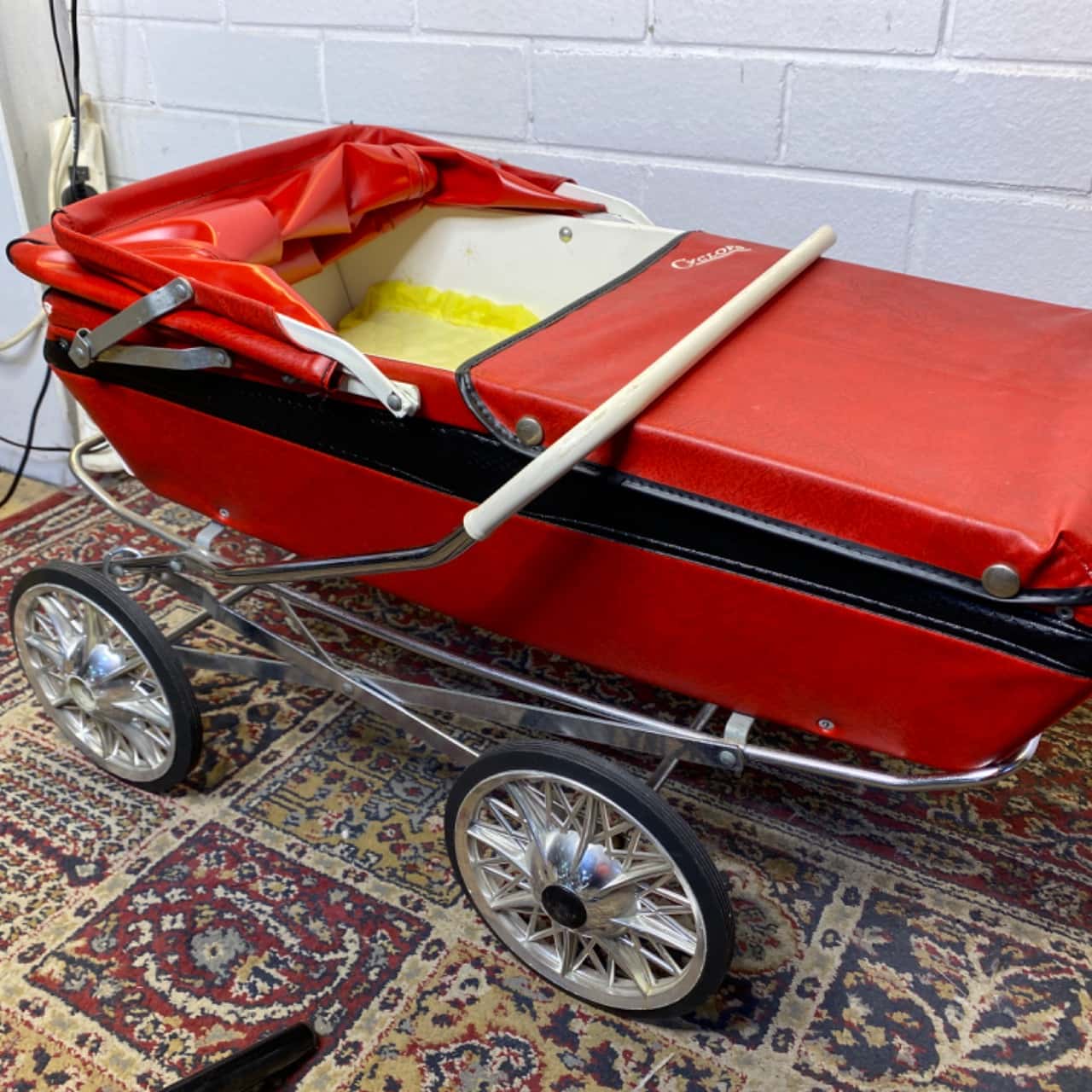 Vintage Cyclops Fold Up Doll Pram *PICK UP ONLY*