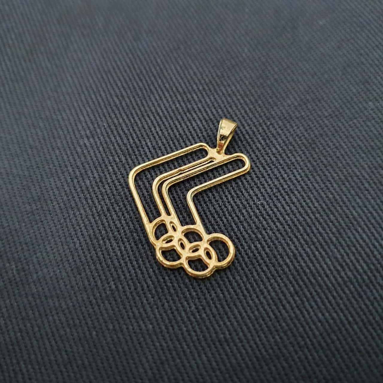 Women's Olympic Pendant (Gold Tone Costume Jewellery)(s)