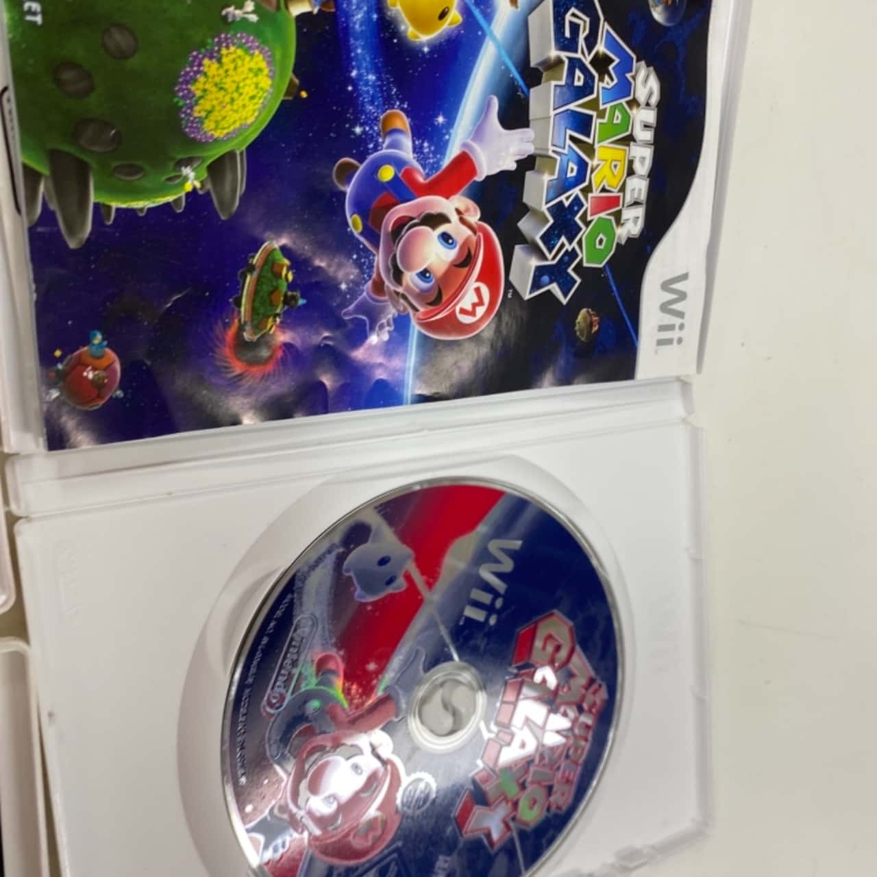 Nintendo Wii super Mario galaxy , Mario and sonic , super super smash ...