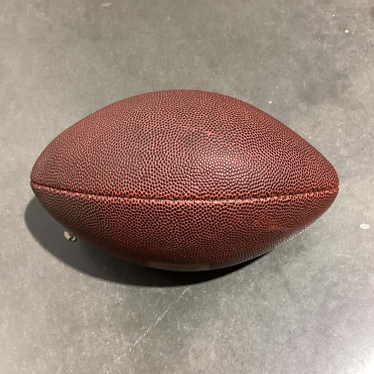 BNWT Wilson NFL Gridiron Football Pee Wee Size RRP $25