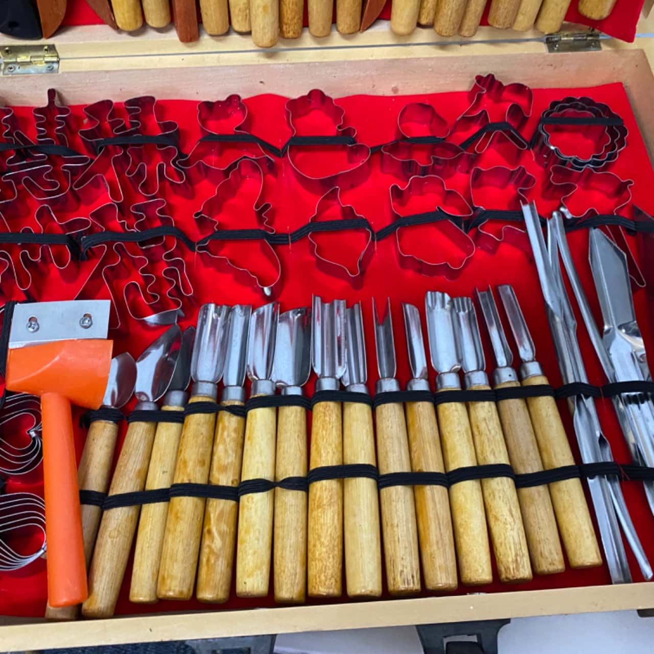 Food Garnishing Set 80 Piece (unused)