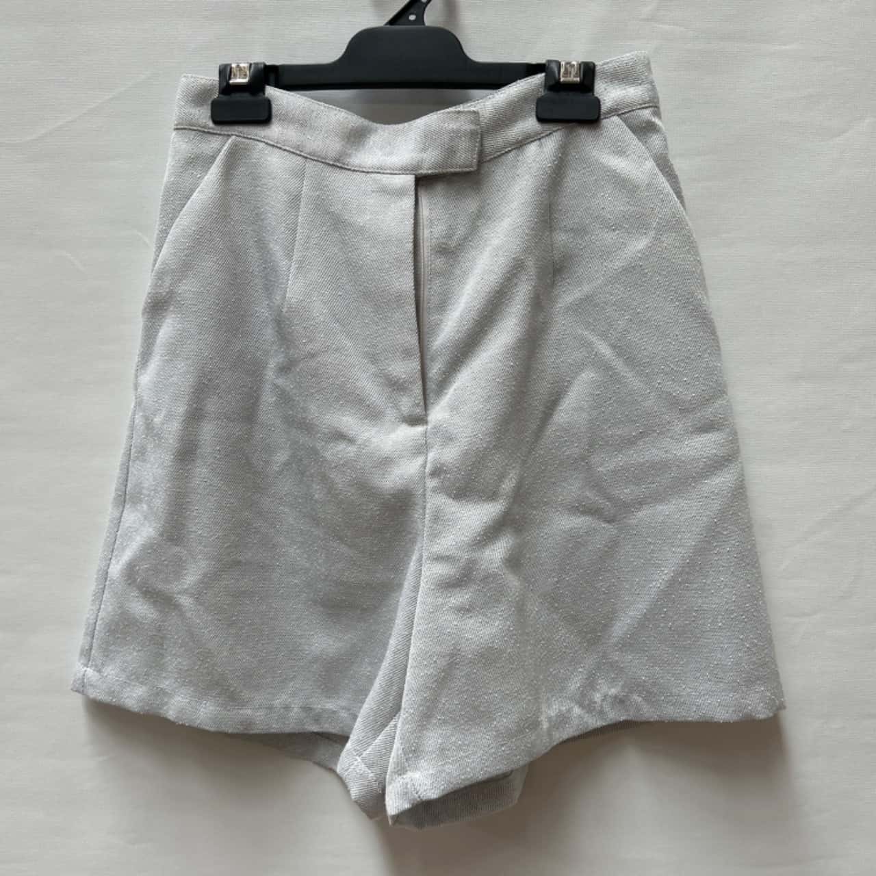 The Fifth Label Womens Size 10 Shorts Silver (s)