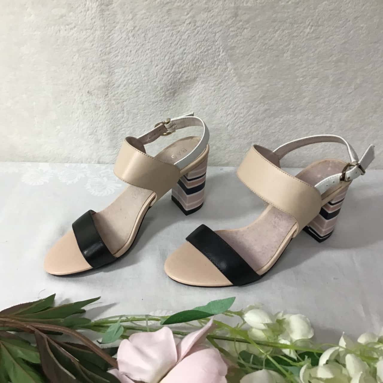 Basque Womens Size 39 Beige / Black / White Leather Upper / Striped ...