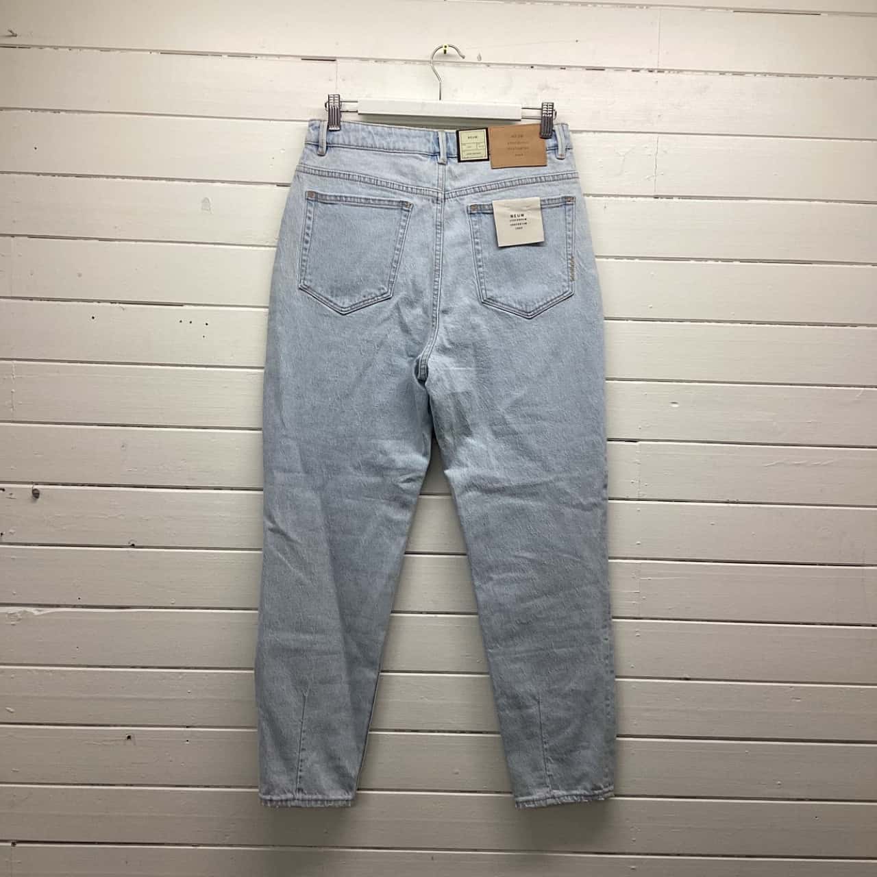 NEUW Size 30/28 ‘Lola’ Light Vintage Blue Mum Jeans BNWT