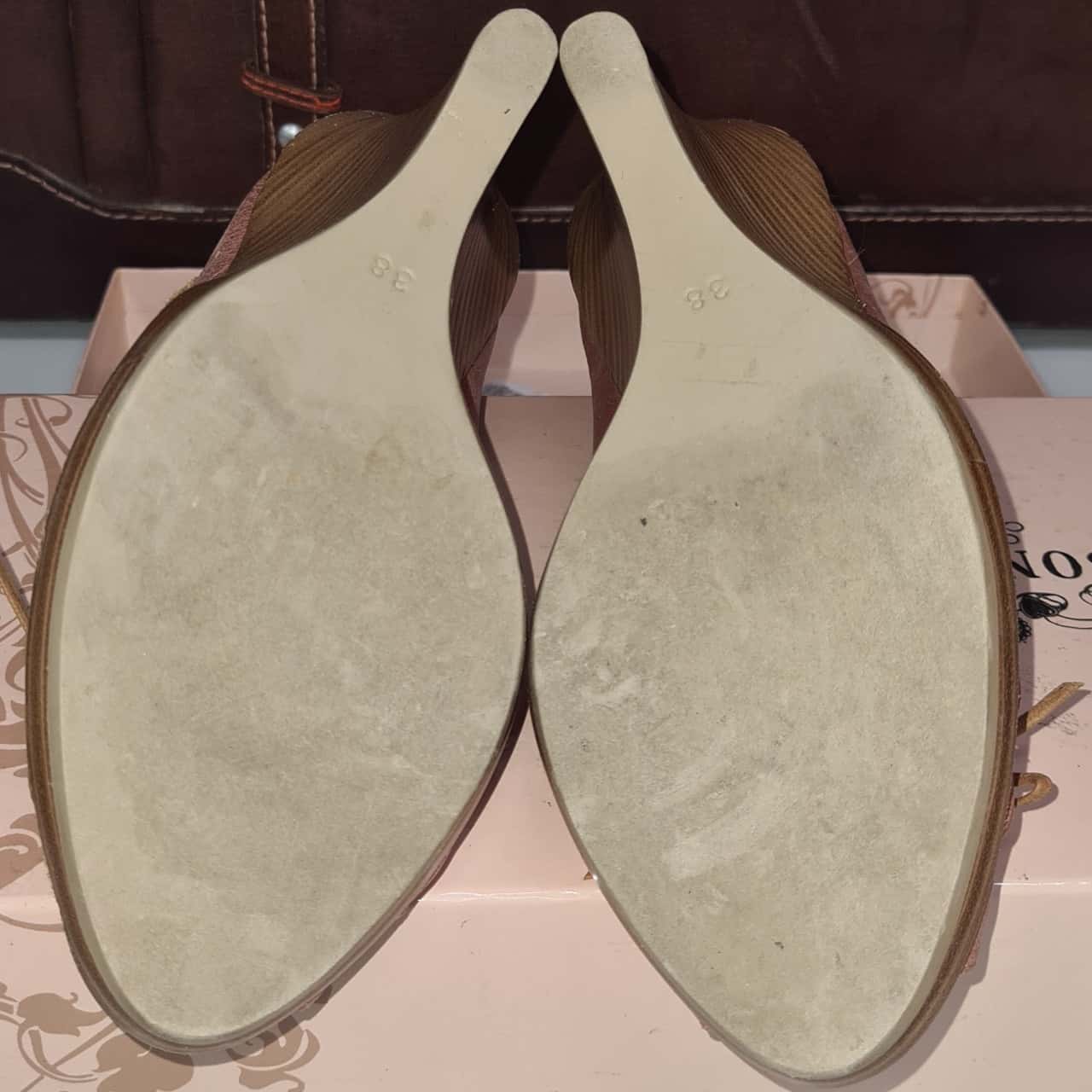 Womens Size 38 Brown / Pink Bondi Baby Nat Pink Kid Wax Wedge Shoes (s)