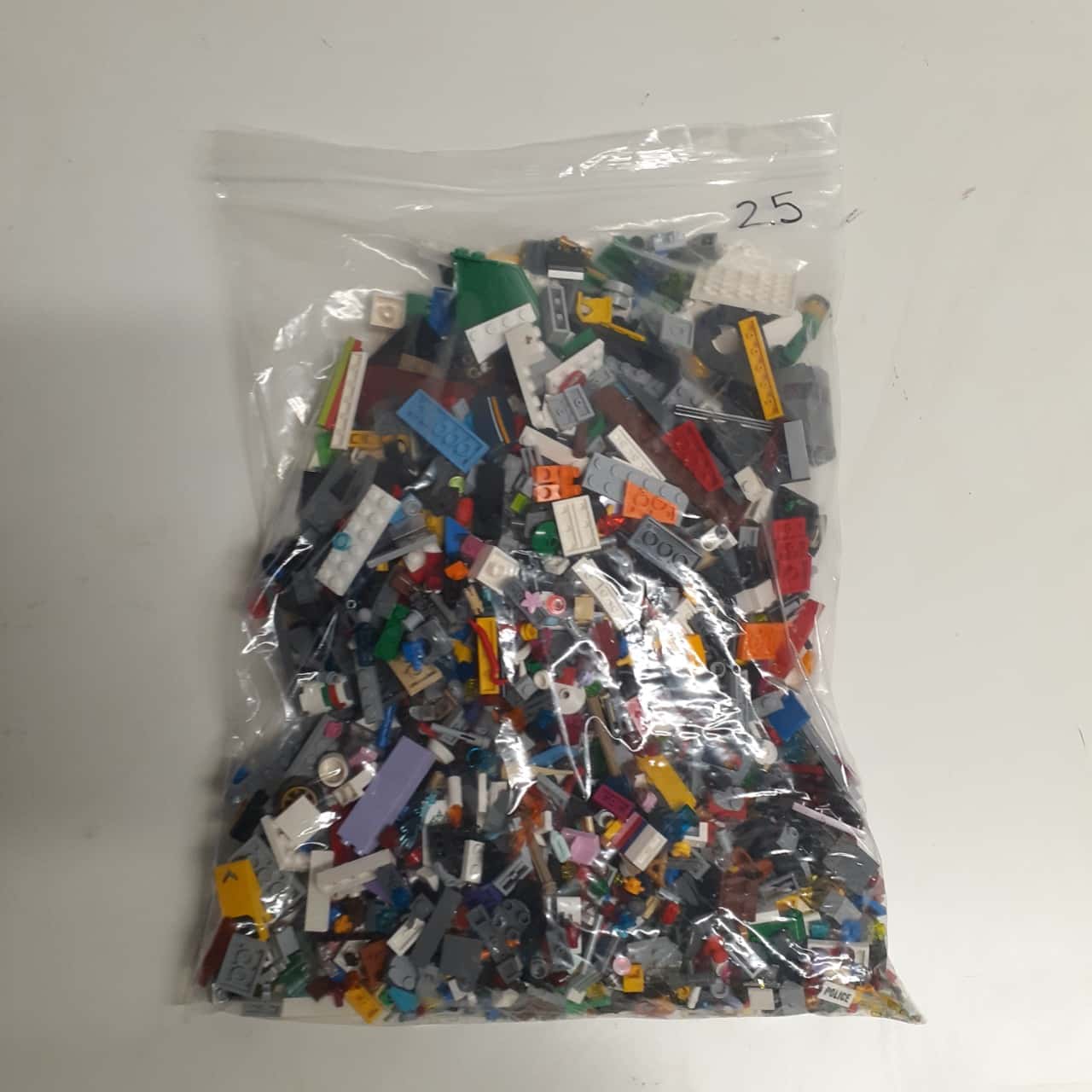 Lego (assorted 1kg bag)(s)