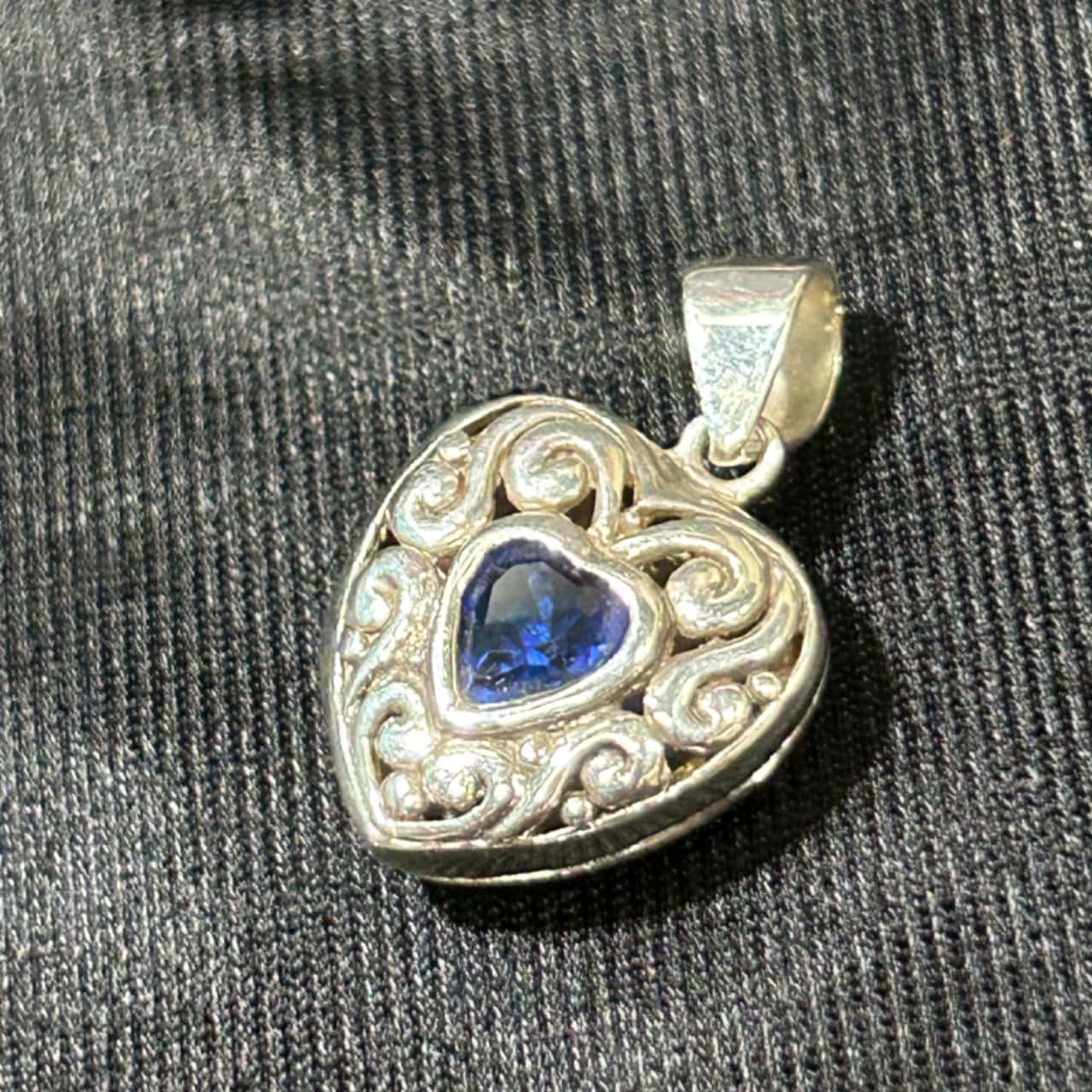 Heart Locket with Blue stone (s) - Used Good | Salvos Stores
