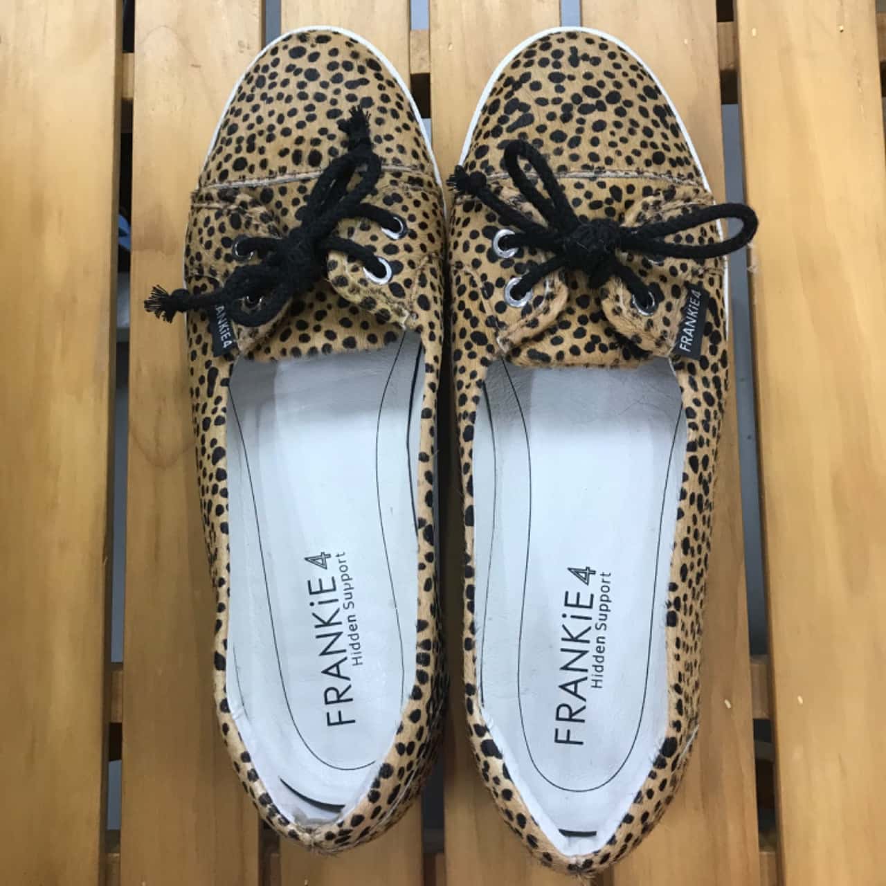 Frankie 4 “Hannah” Womens Size 9 Animal print shoes(s)