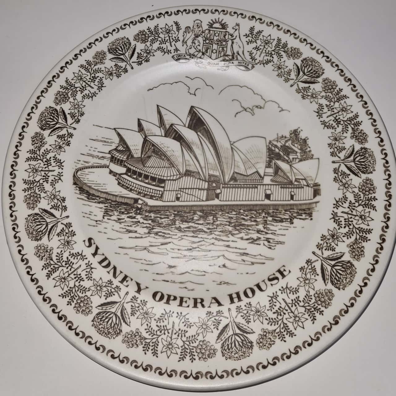 Vintage Sydney Opera House Commemorative Plate, RARE, By Wood & Sons ...