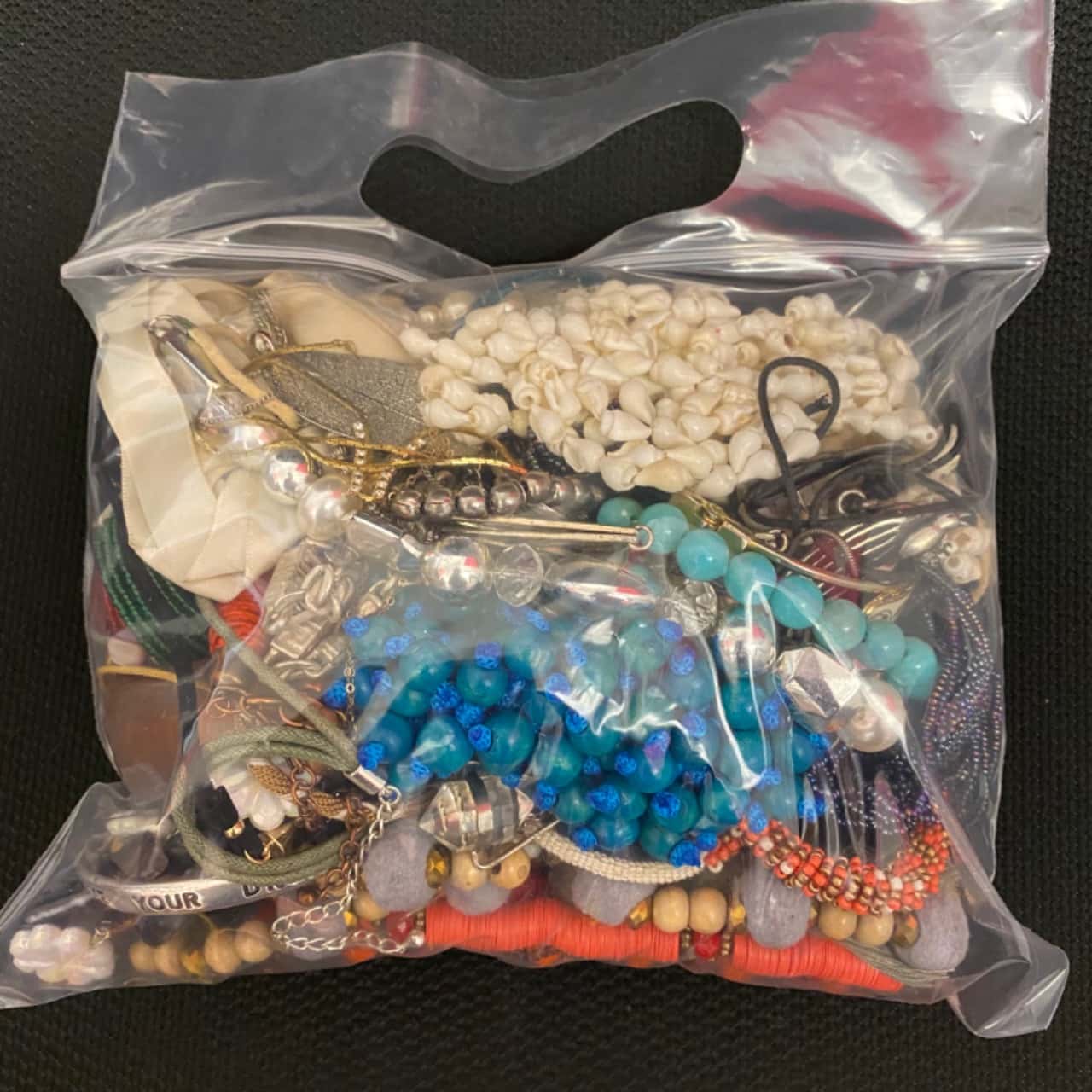 Bag 30- Womens Asstd bag of Necklaces/Bangles (s)