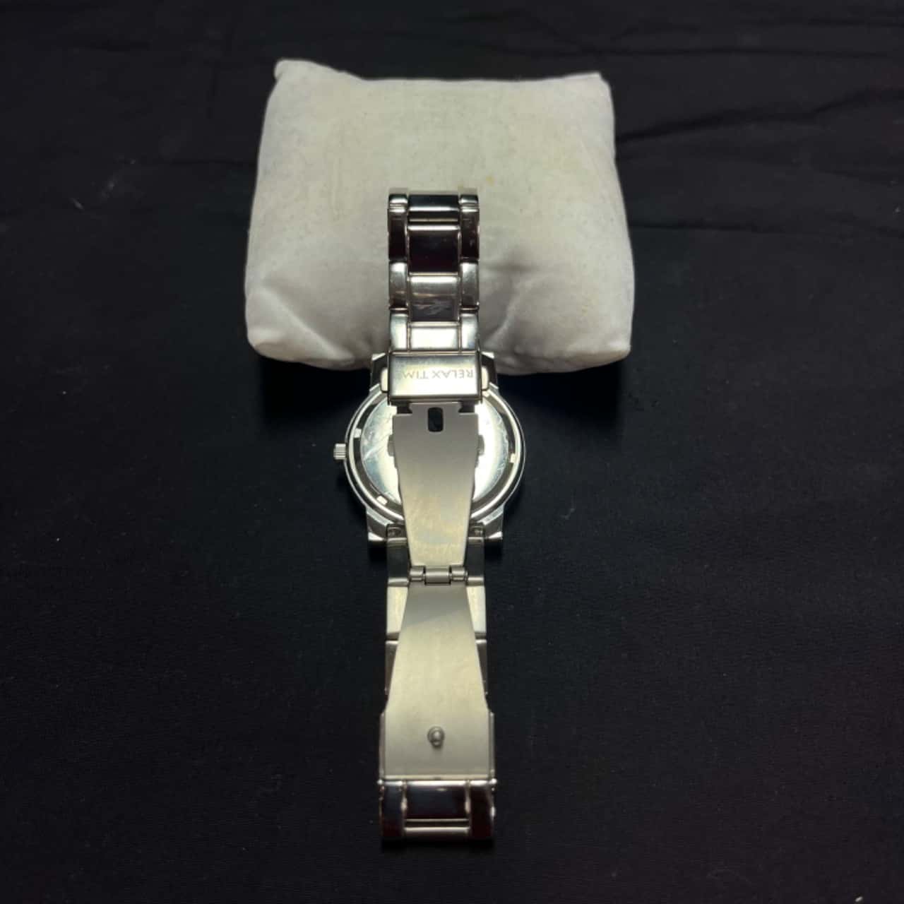 Relax Time Watches, Men and Women’s Pair