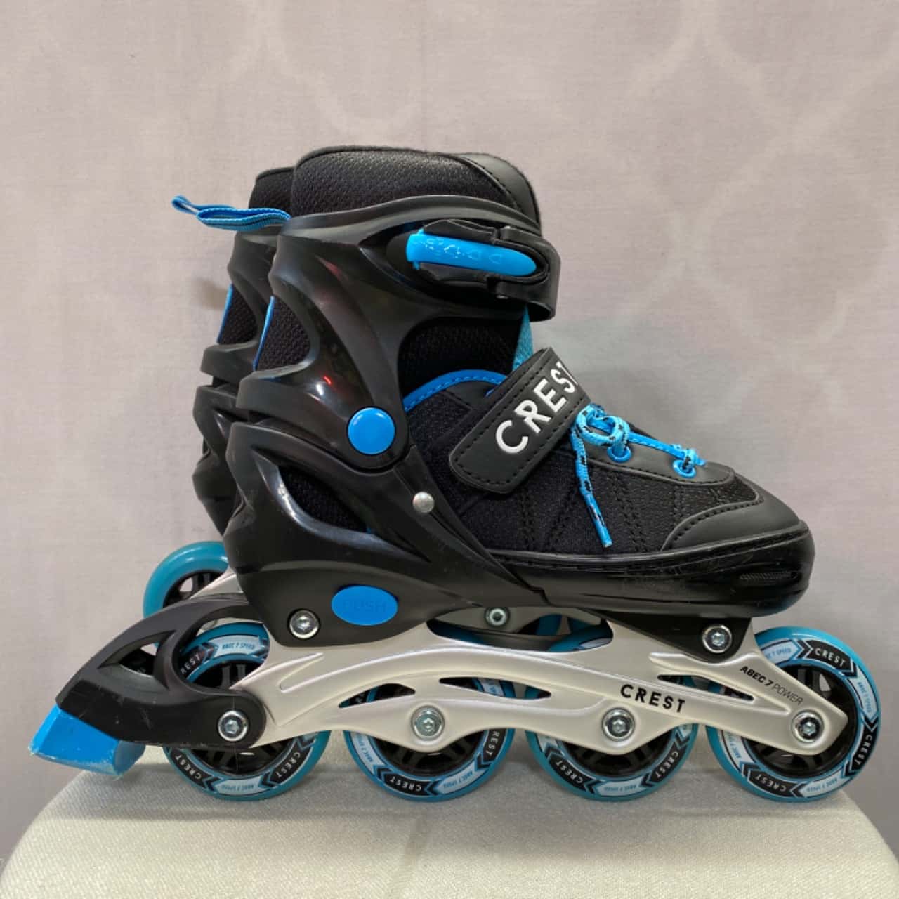 Crest Kids Size 2-4 Black & Blue Rollerblades