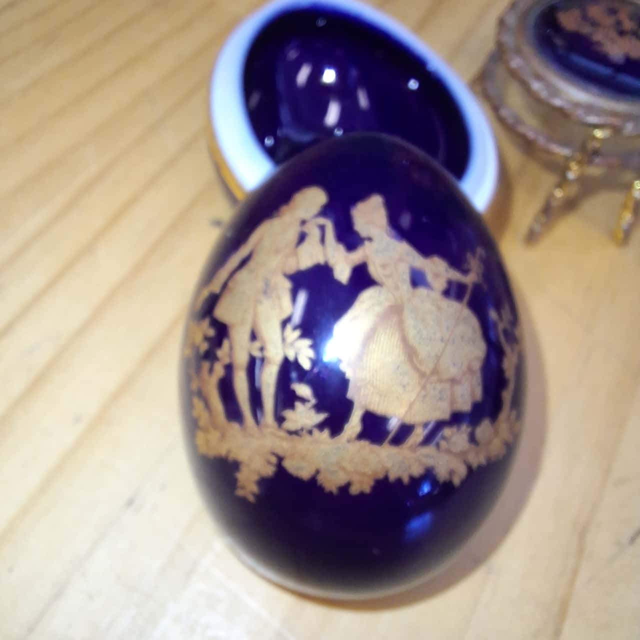 Vintage Simone's miniature items(s)