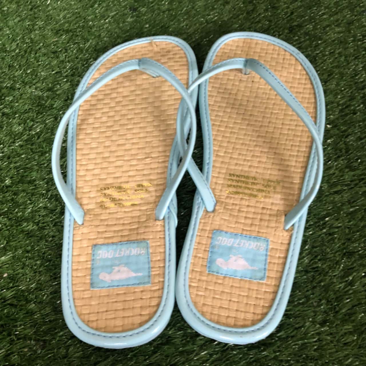 Rocket Dog Rizzo Light Blue Thongs (Size 6)(s)